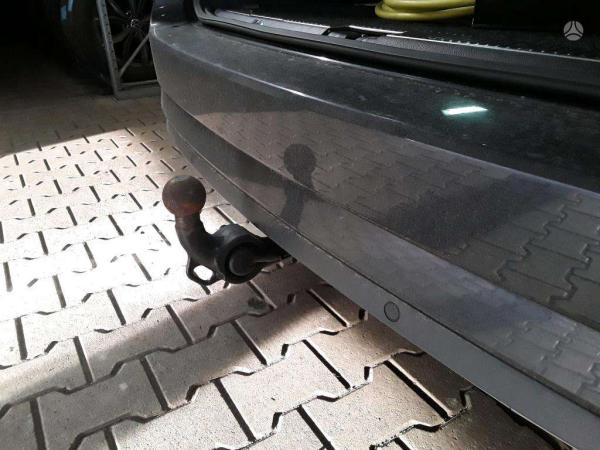 Black Skoda SuperB 2022 in Kaunas, with an engine capacity of 0.00 L and mileage of 172 thousand km for 19999 €, photo 11 on AUTOMOTO.COM.LV