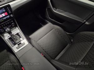 Black Skoda SuperB 2022 in Tallinn, with an engine capacity of 1.50 L and mileage of 134 thousand km for 18900 €, photo 18 on AUTOMOTO.COM.LV