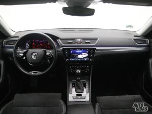 Black Skoda SuperB 2022 in Vilnius, with an engine capacity of 1.40 L and mileage of 175 thousand km for 19199 €, photo 3 on AUTOMOTO.COM.LV