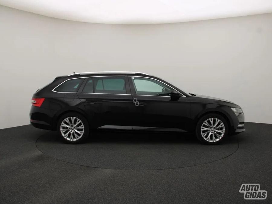 Black Skoda SuperB 2022 in Vilnius, with an engine capacity of 1.40 L and mileage of 175 thousand km for 19199 €, photo 10 on AUTOMOTO.COM.LV