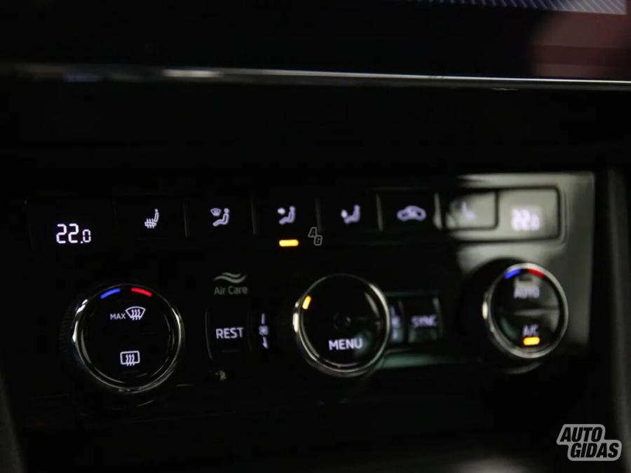 Black Skoda SuperB 2022 in Vilnius, with an engine capacity of 1.40 L and mileage of 175 thousand km for 19199 €, photo 21 on AUTOMOTO.COM.LV