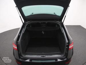 Black Skoda SuperB 2022 in Vilnius, with an engine capacity of 1.40 L and mileage of 175 thousand km for 19199 €, photo 37 on AUTOMOTO.COM.LV