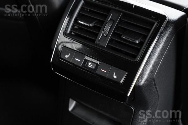 Black Skoda SuperB 2022 in Riga, with an engine capacity of 1.40 L and mileage of 109 thousand km for 24050 €, photo 10 on AUTOMOTO.COM.LV