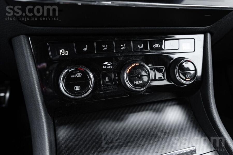 Black Skoda SuperB 2022 in Riga, with an engine capacity of 1.40 L and mileage of 109 thousand km for 24050 €, photo 22 on AUTOMOTO.COM.LV