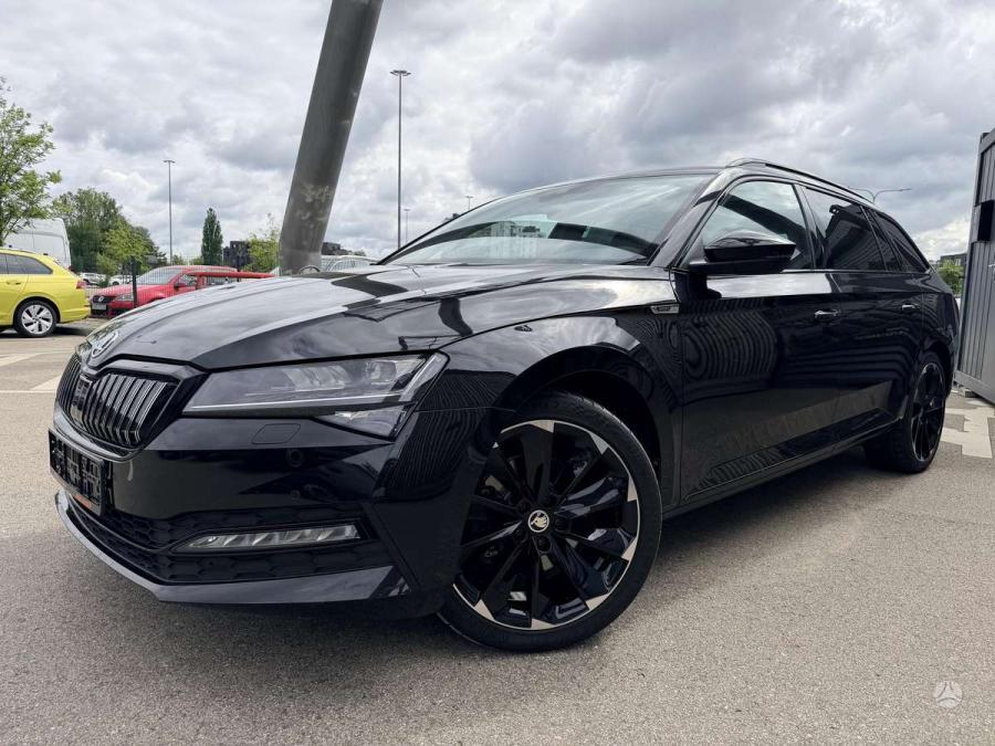 Black Skoda SuperB 2022 in Vilnius, with an engine capacity of 0.00 L and mileage of 149 thousand km for 20500 €, photo 1 on AUTOMOTO.COM.LV