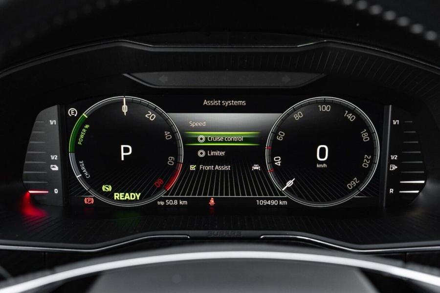 Black Skoda SuperB 2022 in Riga, with an engine capacity of 1.40 L and mileage of 109 thousand km for 22800 €, photo 18 on AUTOMOTO.COM.LV