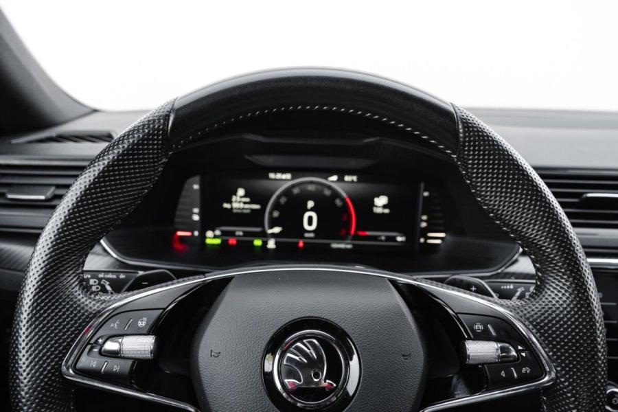Black Skoda SuperB 2022 in Riga, with an engine capacity of 1.40 L and mileage of 109 thousand km for 22800 €, photo 20 on AUTOMOTO.COM.LV