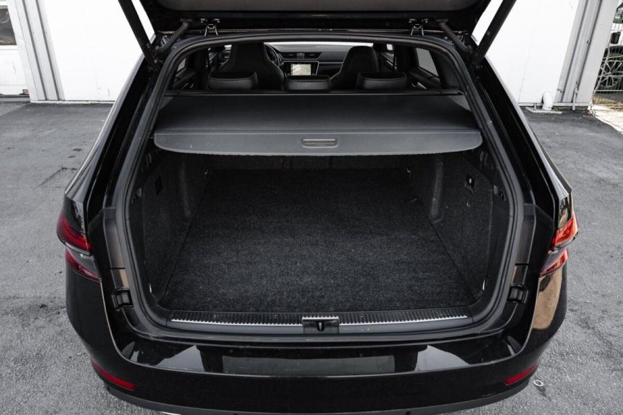 Black Skoda SuperB 2022 in Riga, with an engine capacity of 1.40 L and mileage of 109 thousand km for 22800 €, photo 32 on AUTOMOTO.COM.LV
