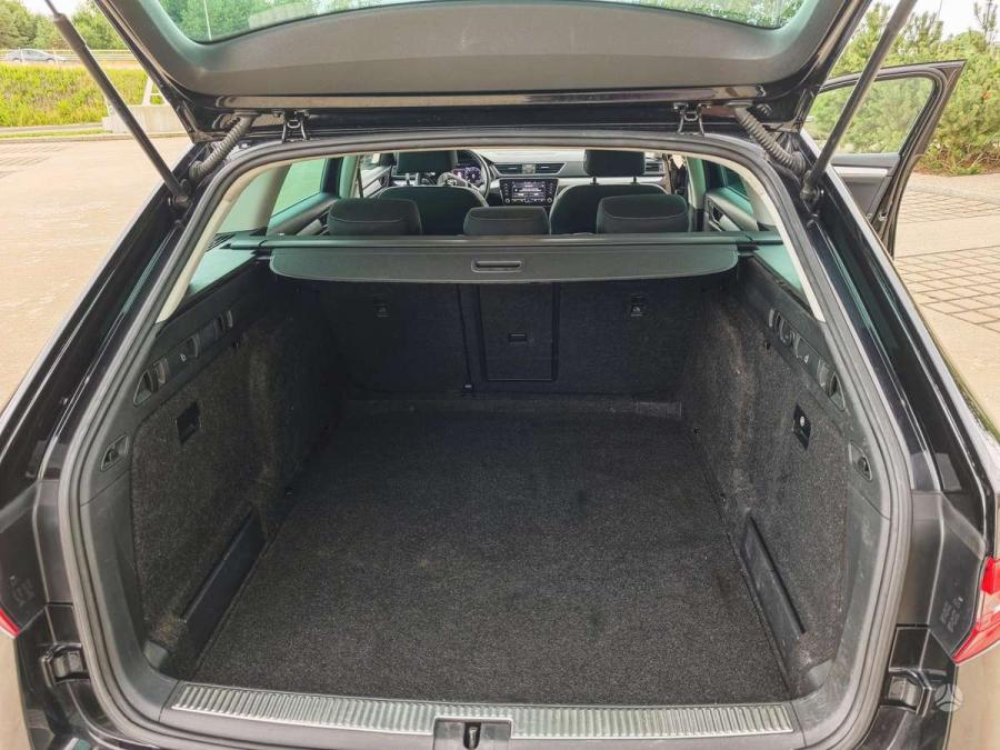 Melns Skoda SuperB 2022 Viļņa, ar dzinēja tilpumu 2.00 L un nobraukumu 250 tūkst. km par 16500 €, foto 19 vietnē AUTOMOTO.COM.LV