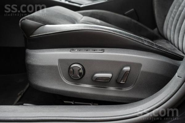 Black Skoda SuperB 2022 in Riga, with an engine capacity of 1.40 L and mileage of 176 thousand km for 20200 €, photo 7 on AUTOMOTO.COM.LV
