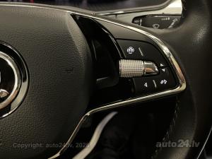 Melns Skoda SuperB 2022 Tallina, ar dzinēja tilpumu 1.50 L un nobraukumu 92 tūkst. km par 19900 €, foto 16 vietnē AUTOMOTO.COM.LV