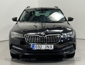 Melns Skoda SuperB 2022 Tallina, ar dzinēja tilpumu 1.50 L un nobraukumu 92 tūkst. km par 19900 €, foto 18 vietnē AUTOMOTO.COM.LV