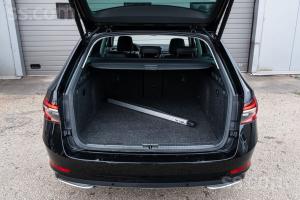 Melns Skoda SuperB 2022 Jelgava, ar dzinēja tilpumu 1.40 L un nobraukumu 123 tūkst. km par 24250 €, foto 9 vietnē AUTOMOTO.COM.LV