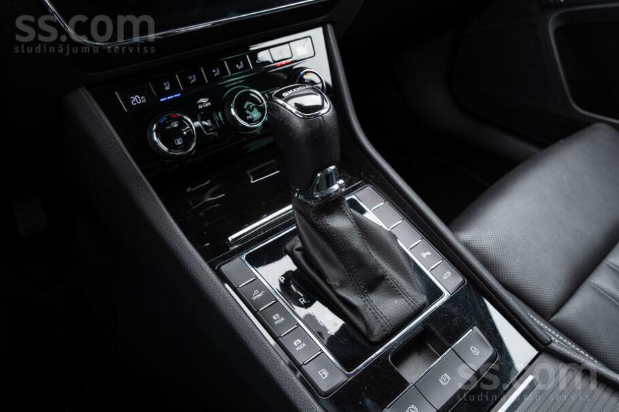 Melns Skoda SuperB 2022 Jelgava, ar dzinēja tilpumu 1.40 L un nobraukumu 123 tūkst. km par 24250 €, foto 20 vietnē AUTOMOTO.COM.LV