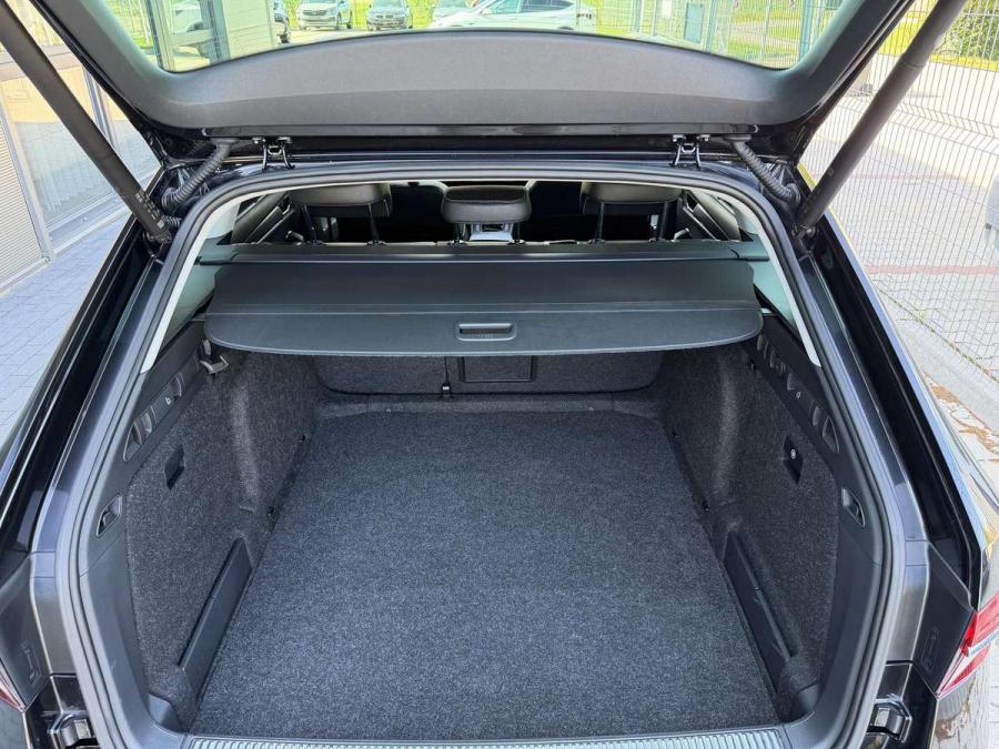 Melns Skoda SuperB 2022 Šauļi, ar dzinēja tilpumu 1.50 L un nobraukumu 118 tūkst. km par 24188 €, foto 20 vietnē AUTOMOTO.COM.LV