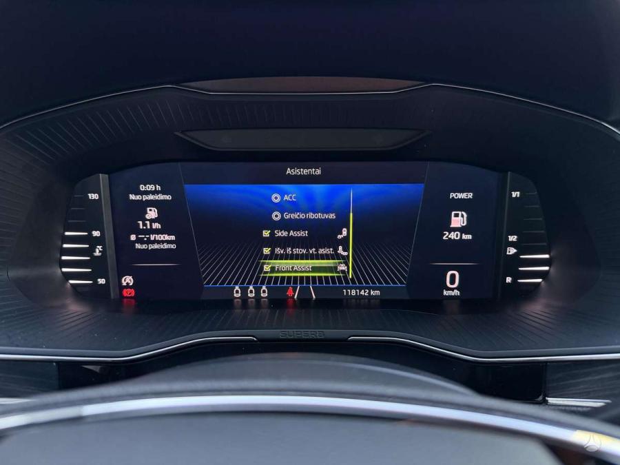 Melns Skoda SuperB 2022 Šauļi, ar dzinēja tilpumu 1.50 L un nobraukumu 118 tūkst. km par 24188 €, foto 30 vietnē AUTOMOTO.COM.LV
