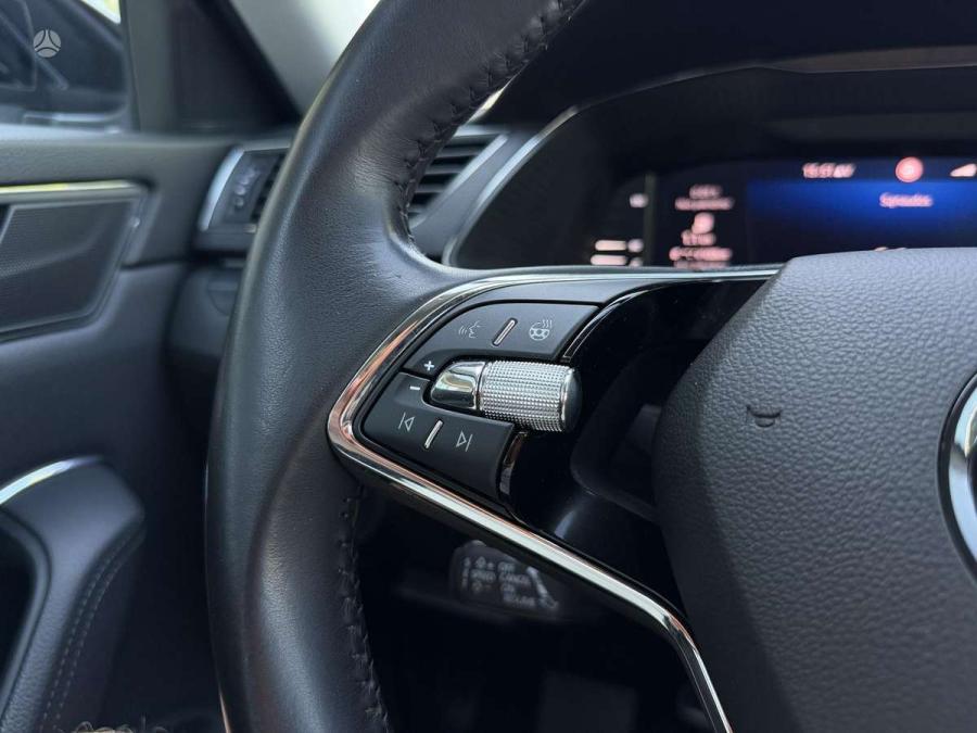 Melns Skoda SuperB 2022 Šauļi, ar dzinēja tilpumu 1.50 L un nobraukumu 118 tūkst. km par 24188 €, foto 33 vietnē AUTOMOTO.COM.LV
