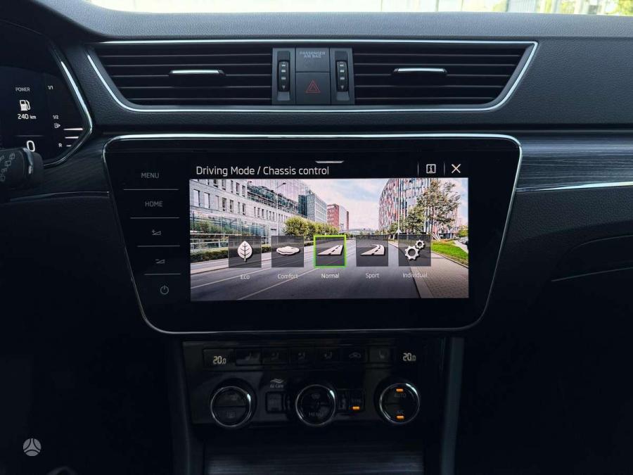 Melns Skoda SuperB 2022 Šauļi, ar dzinēja tilpumu 1.50 L un nobraukumu 118 tūkst. km par 24188 €, foto 35 vietnē AUTOMOTO.COM.LV
