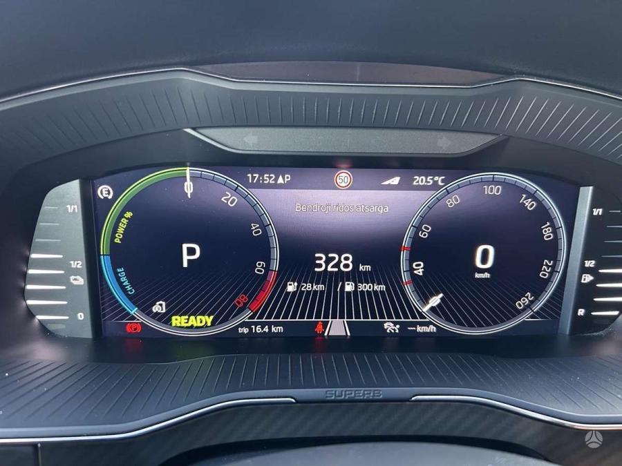 Melns Skoda SuperB 2022 Viļņa, ar dzinēja tilpumu 0.00 L un nobraukumu 200 tūkst. km par 18200 €, foto 16 vietnē AUTOMOTO.COM.LV