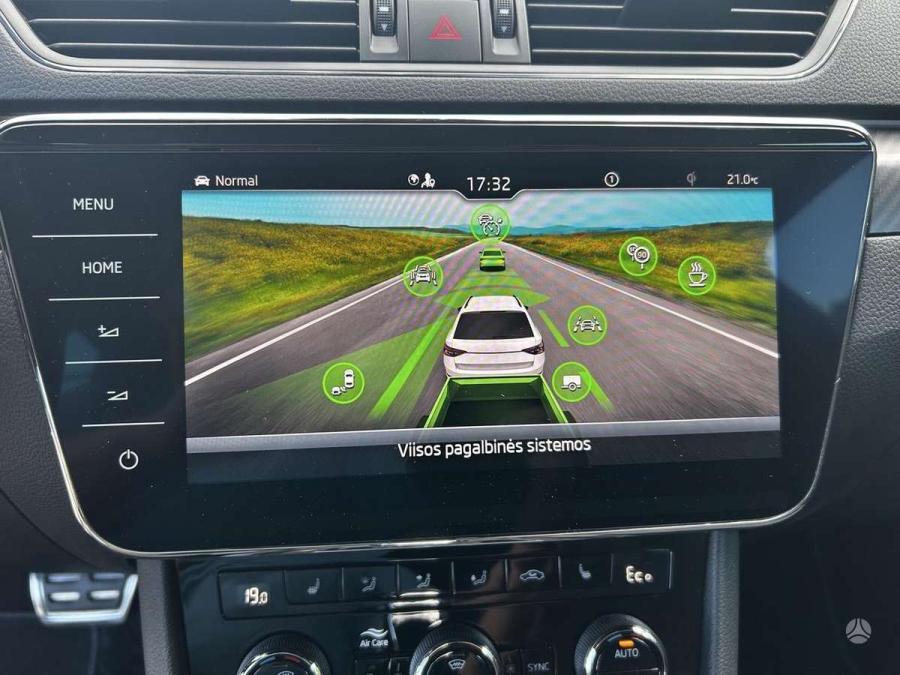 Melns Skoda SuperB 2022 Viļņa, ar dzinēja tilpumu 0.00 L un nobraukumu 200 tūkst. km par 18200 €, foto 20 vietnē AUTOMOTO.COM.LV