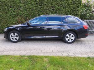 Black Skoda SuperB 2022 in Kalvarija, with an engine capacity of 1.50 L and mileage of 143 thousand km for 17243 €, photo 3 on AUTOMOTO.COM.LV