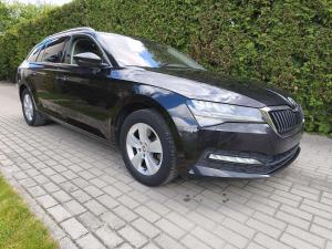 Black Skoda SuperB 2022 in Kalvarija, with an engine capacity of 1.50 L and mileage of 143 thousand km for 17243 €, photo 6 on AUTOMOTO.COM.LV