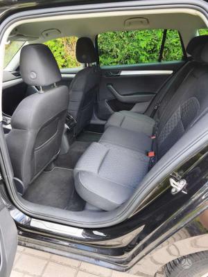 Black Skoda SuperB 2022 in Kalvarija, with an engine capacity of 1.50 L and mileage of 143 thousand km for 17243 €, photo 14 on AUTOMOTO.COM.LV