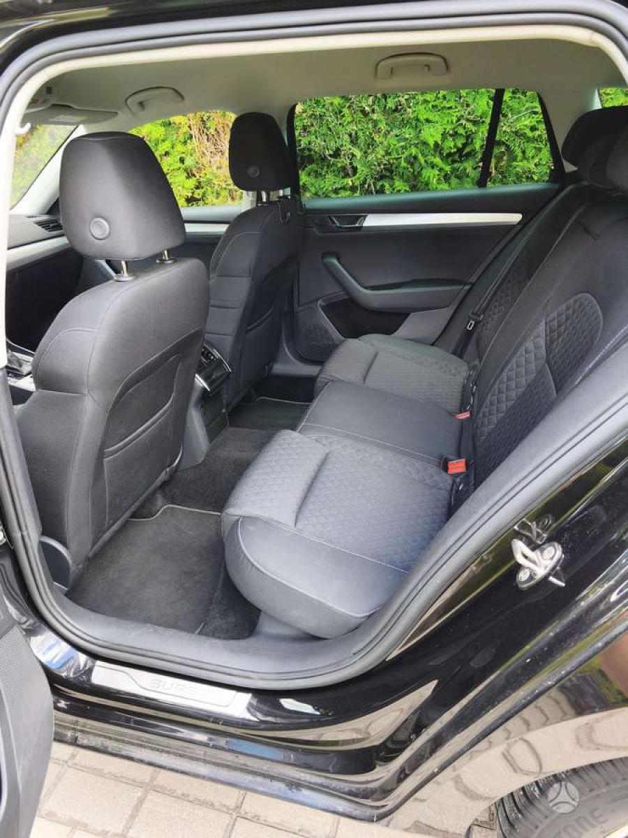 Black Skoda SuperB 2022 in Kalvarija, with an engine capacity of 1.50 L and mileage of 143 thousand km for 17243 €, photo 14 on AUTOMOTO.COM.LV