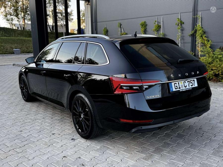 Black Skoda SuperB 2022 in Vilnius, with an engine capacity of 1.97 L and mileage of 278 thousand km for 16650 €, photo 8 on AUTOMOTO.COM.LV