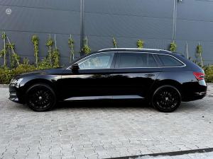 Black Skoda SuperB 2022 in Vilnius, with an engine capacity of 1.97 L and mileage of 278 thousand km for 16650 €, photo 9 on AUTOMOTO.COM.LV