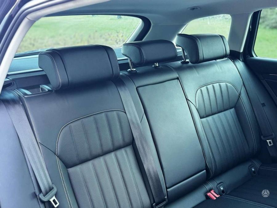 Black Skoda SuperB 2022 in Vilnius, with an engine capacity of 1.97 L and mileage of 278 thousand km for 16650 €, photo 14 on AUTOMOTO.COM.LV