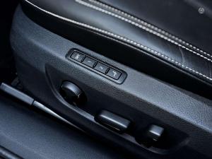 Black Skoda SuperB 2022 in Vilnius, with an engine capacity of 1.97 L and mileage of 278 thousand km for 16650 €, photo 20 on AUTOMOTO.COM.LV