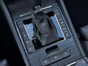 Black Skoda SuperB 2022 in Vilnius, with an engine capacity of 1.97 L and mileage of 278 thousand km for 16650 €, photo 27 on AUTOMOTO.COM.LV