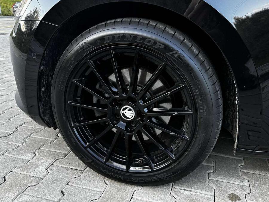 Black Skoda SuperB 2022 in Vilnius, with an engine capacity of 1.97 L and mileage of 278 thousand km for 16650 €, photo 38 on AUTOMOTO.COM.LV