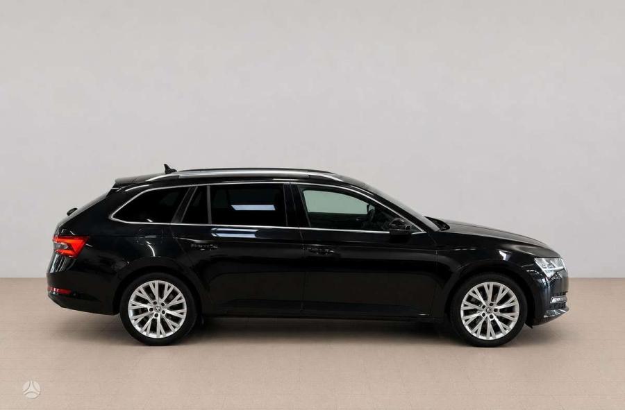 Melns Skoda SuperB 2022 Kauņa, ar dzinēja tilpumu 1.97 L un nobraukumu 135 tūkst. km par 22500 €, foto 4 vietnē AUTOMOTO.COM.LV