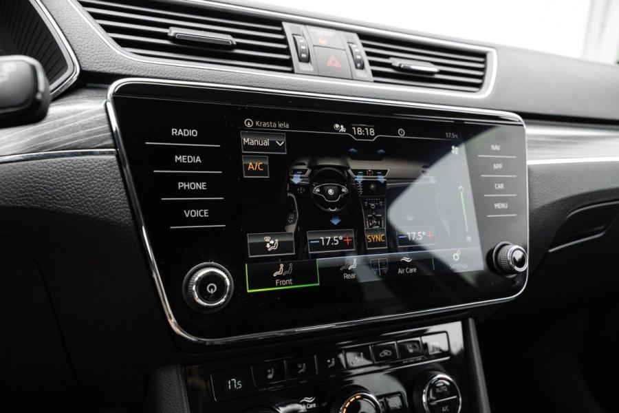 Melns Skoda SuperB 2023 Rīga, ar dzinēja tilpumu 2.00 L un nobraukumu 127 tūkst. km par 25550 €, foto 27 vietnē AUTOMOTO.COM.LV