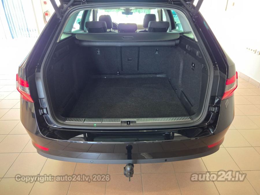 Melns Skoda SuperB 2023 Tartu, ar dzinēja tilpumu 2.00 L un nobraukumu 169 tūkst. km par 20990 €, foto 15 vietnē AUTOMOTO.COM.LV