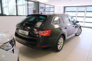 Melns Skoda SuperB 2023 Viļņa, ar dzinēja tilpumu 1.50 L un nobraukumu 94 tūkst. km par 22400 €, foto 3 vietnē AUTOMOTO.COM.LV