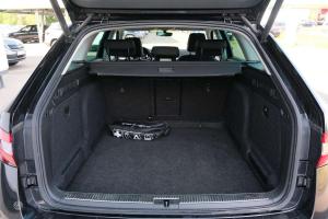 Melns Skoda SuperB 2023 Viļņa, ar dzinēja tilpumu 1.50 L un nobraukumu 94 tūkst. km par 22400 €, foto 26 vietnē AUTOMOTO.COM.LV