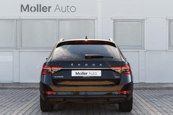 Black Skoda SuperB 2023 in Ventspils, with an engine capacity of 2.00 L and mileage of 204 thousand km for 21700 €, photo 4 on AUTOMOTO.COM.LV