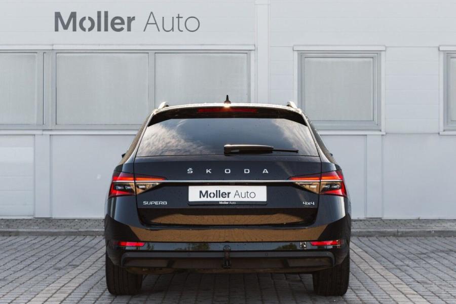 Black Skoda SuperB 2023 in Ventspils, with an engine capacity of 2.00 L and mileage of 204 thousand km for 21700 €, photo 5 on AUTOMOTO.COM.LV