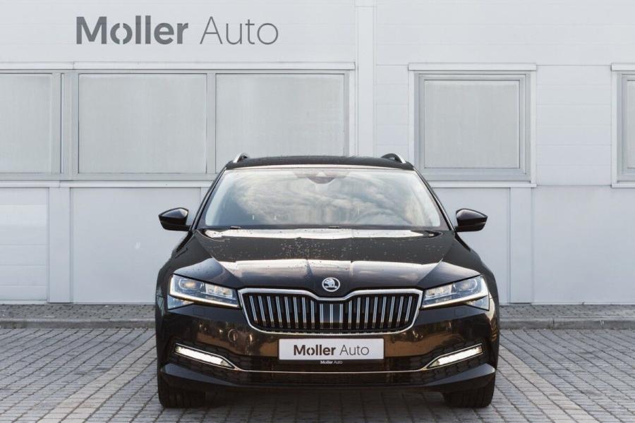 Black Skoda SuperB 2023 in Ventspils, with an engine capacity of 2.00 L and mileage of 204 thousand km for 21700 €, photo 9 on AUTOMOTO.COM.LV