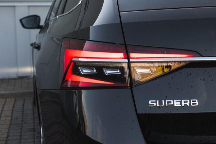 Black Skoda SuperB 2023 in Ventspils, with an engine capacity of 2.00 L and mileage of 204 thousand km for 21700 €, photo 13 on AUTOMOTO.COM.LV