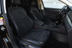 Black Skoda SuperB 2023 in Ventspils, with an engine capacity of 2.00 L and mileage of 204 thousand km for 21700 €, photo 18 on AUTOMOTO.COM.LV