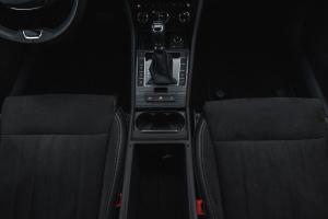 Black Skoda SuperB 2023 in Ventspils, with an engine capacity of 2.00 L and mileage of 204 thousand km for 21700 €, photo 27 on AUTOMOTO.COM.LV