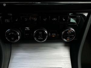 Melns Skoda SuperB 2023 Viļņa, ar dzinēja tilpumu 1.50 L un nobraukumu 35 tūkst. km par 21950 €, foto 19 vietnē AUTOMOTO.COM.LV