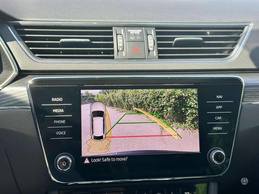 Melns Skoda SuperB 2023 Viļņa, ar dzinēja tilpumu 2.00 L un nobraukumu 114 tūkst. km par 22900 €, foto 8 vietnē AUTOMOTO.COM.LV