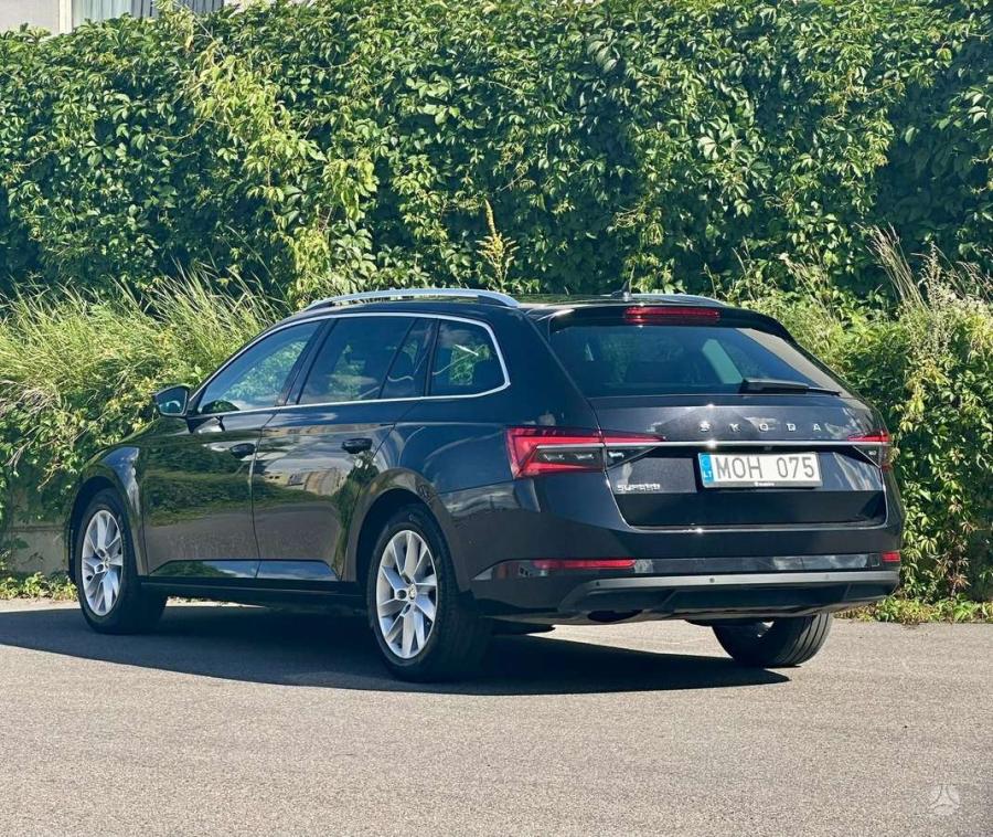 Melns Skoda SuperB 2023 Viļņa, ar dzinēja tilpumu 2.00 L un nobraukumu 114 tūkst. km par 22900 €, foto 15 vietnē AUTOMOTO.COM.LV