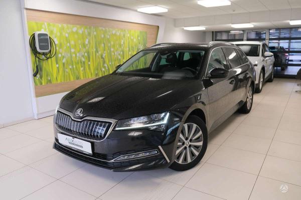 Melns Skoda SuperB 2023 Viļņa, ar dzinēja tilpumu 1.40 L un nobraukumu 164 tūkst. km par 19950 €, foto 1 vietnē AUTOMOTO.COM.LV