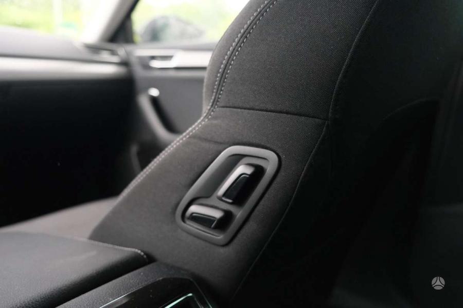 Melns Skoda SuperB 2023 Viļņa, ar dzinēja tilpumu 1.40 L un nobraukumu 164 tūkst. km par 19950 €, foto 30 vietnē AUTOMOTO.COM.LV